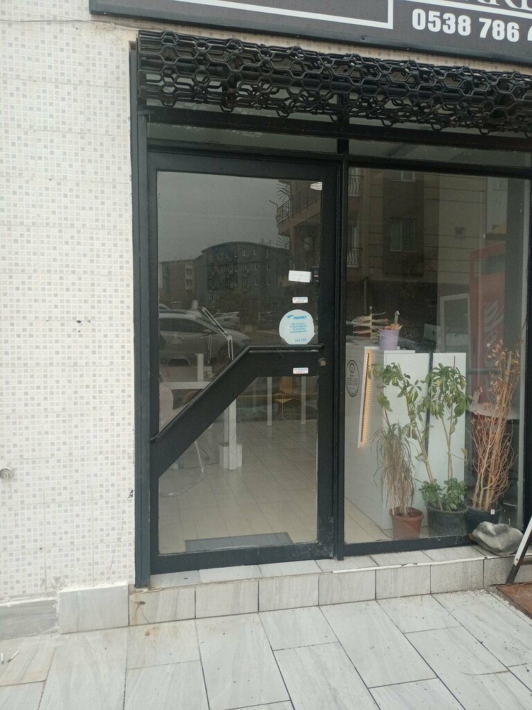 Manikür-pedikür Konul Tırnak Merkezi, Antalya, foto