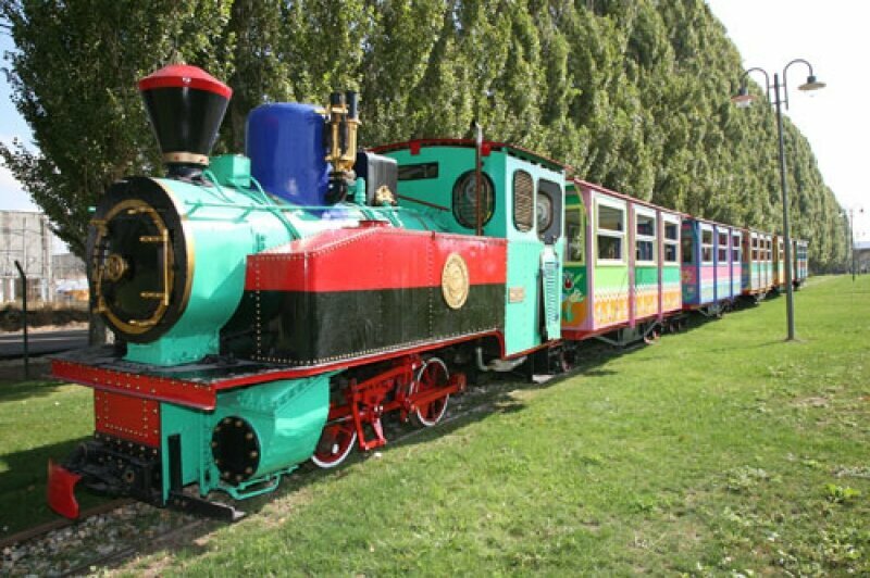 Kültür ve eğlence parkları Akasya Parkı, Eskişehir, foto