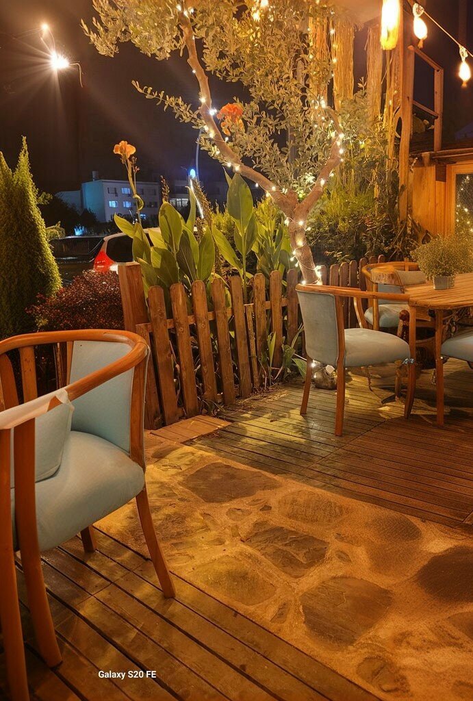 Kahve dükkanları Blue tree cafe silifke, Silifke, foto