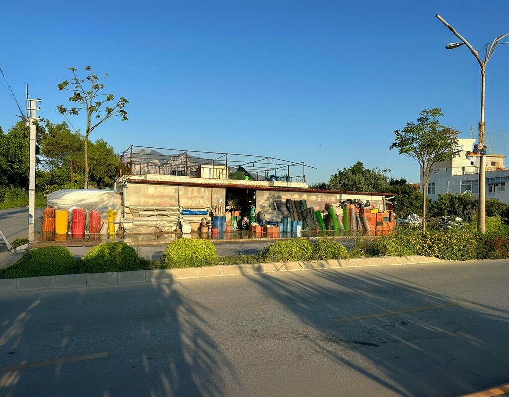 Mini-market Yusuf Özer İnşaat Malzemeleri, Datça, foto