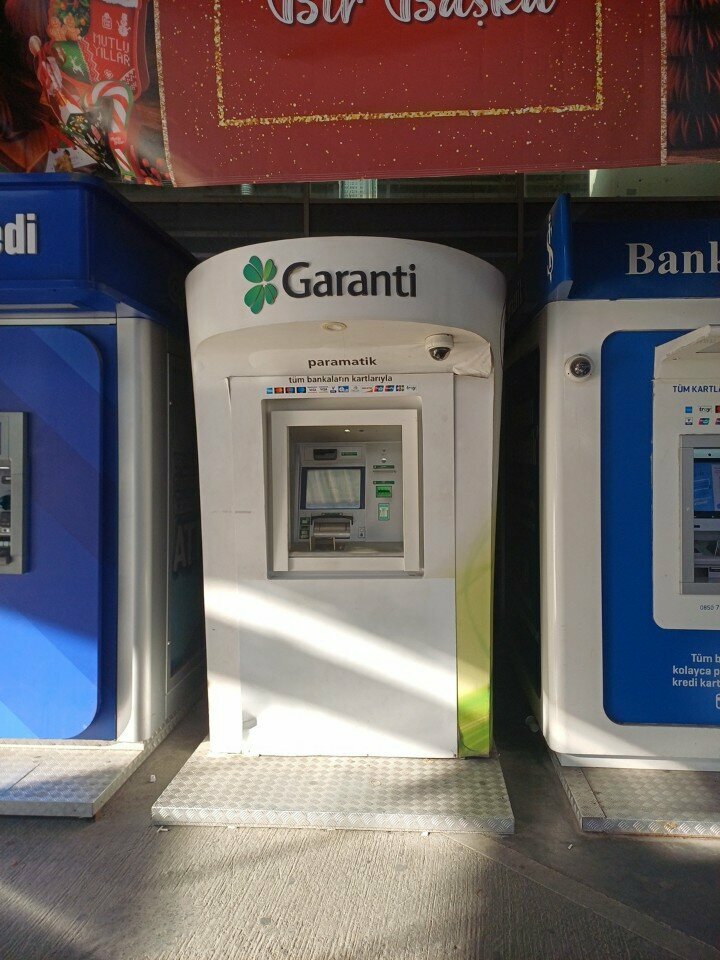 ATM'ler Garanti BBVA ATM, İstanbul, foto