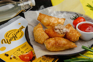 CheburekMe (Lienina Street No:7, Vawkavysk), fast food  Vawkavysk'den