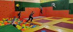 Отрыв (Avtodorozhnaya ulitsa No:10с8), trambolin merkezi  Udomlya'dan