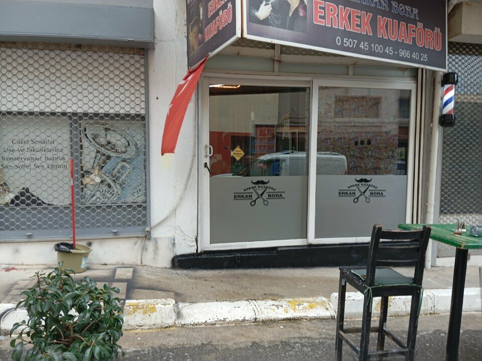 Berberler Erkan Bora Erkek Kuaförü, İzmir, foto
