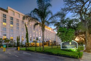 Intercontinental (Lusaka, Lusaka, Lubwa, Haile Selassie Avenue, 5386), otel  Lusaka'dan