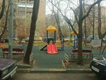 Playground (Moscow, Severniy Administrative Okrug, Golovinskiy District), oyun alanı  Moskova'dan