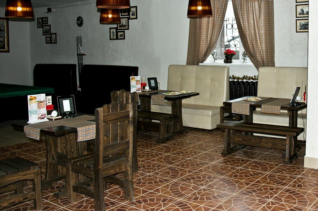 Bar Pab Tri Lva, Kirovo‑Chepetsk, foto
