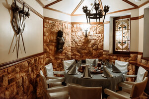 Maybeer (Oktyabrskiy Avenue No:123/7), restoran  Syktivkar'dan