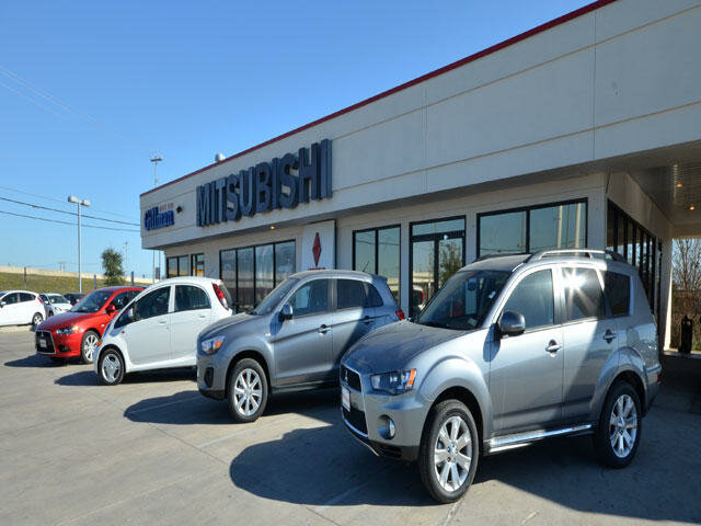 Otomobil satış galerileri Gillman Mitsubishi San Antonio, Texas, foto