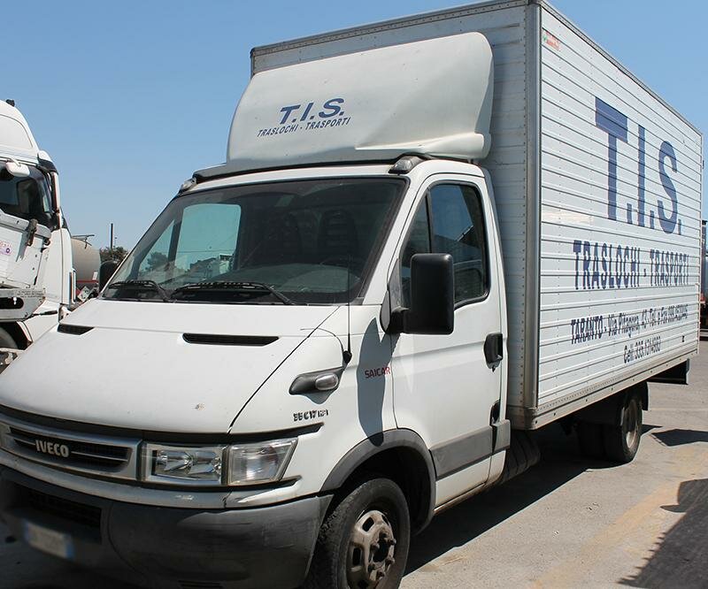 Evden eve nakliye Tis Trans Italia Sud, Taranto, foto