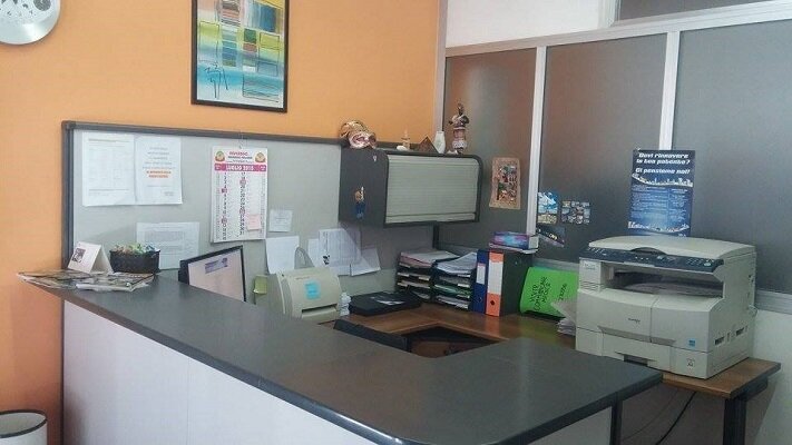 Sürücü kursları Scuola Guida Scotti Snc, Lombardiya, foto