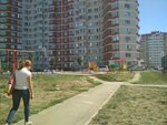 Playground (Krasnodar, mikrorayon Pochtovy), oyun alanı  Krasnodar'dan