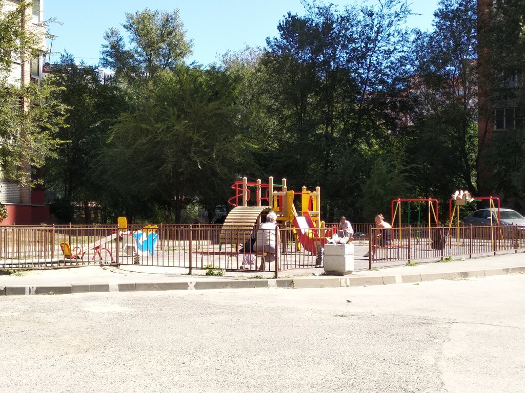 Oyun alanı Playground, Rostov‑na‑Donu, foto