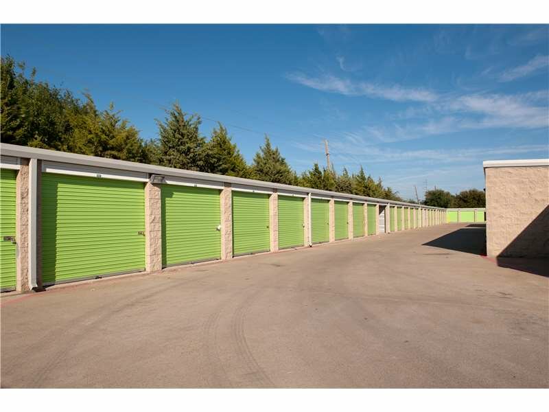 Karavan Extra Space Storage, Dallas, foto