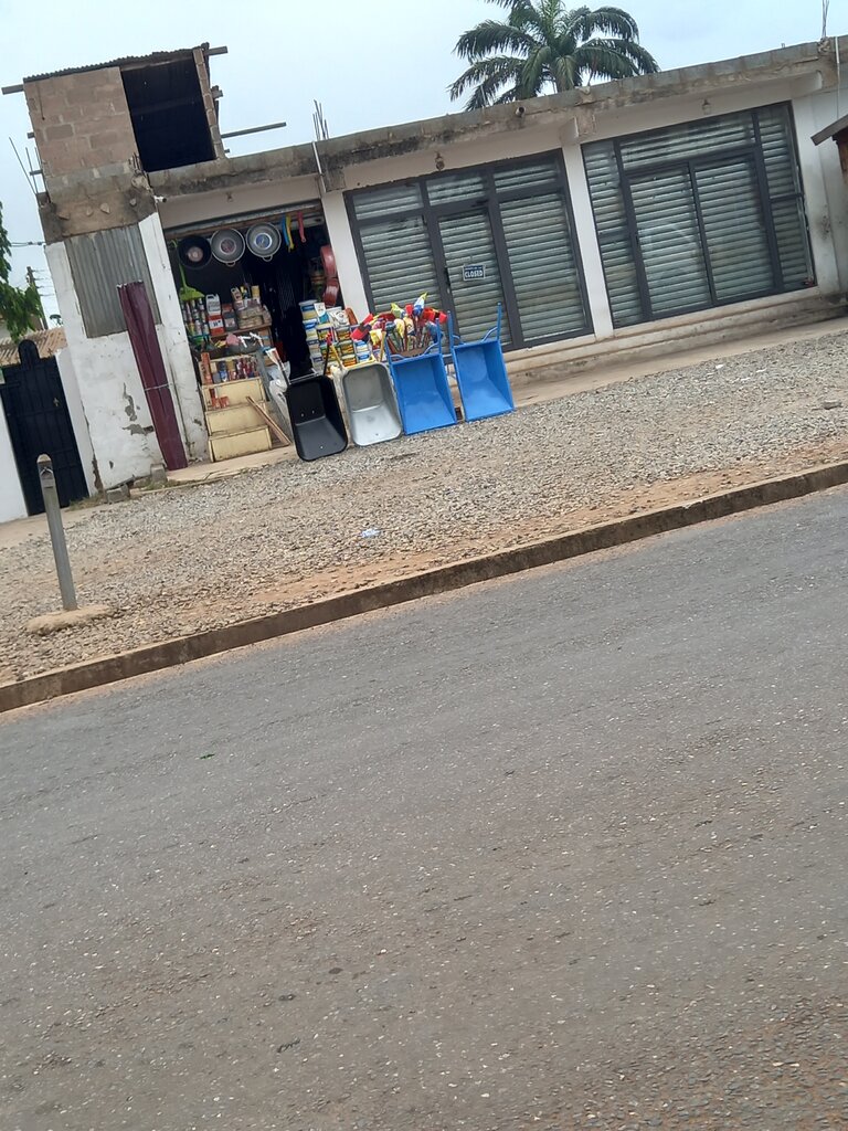 Süpermarket Nyame Business, Dünya, foto