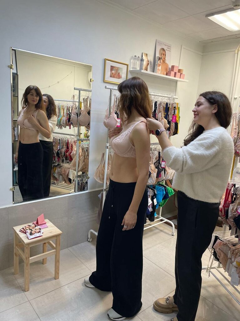 i̇ç giyim ve mayo mağazası Пимп май бра, Soçi, foto