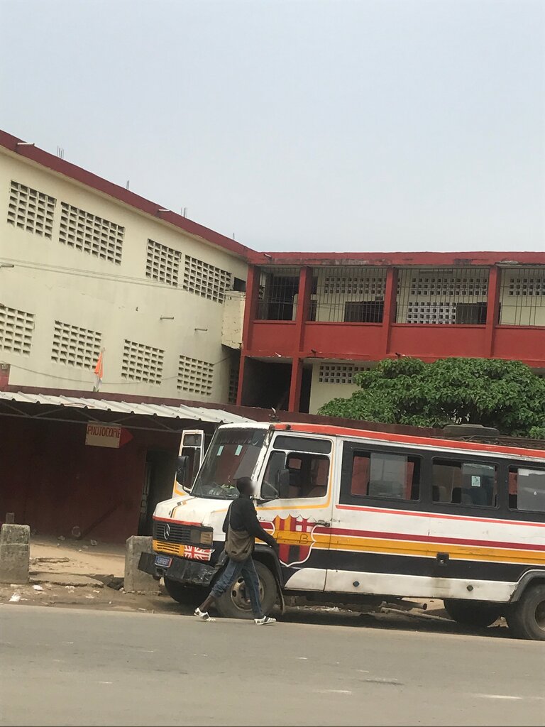 Ortaokul Groupe Scolaire Les Petits Soleils, Abican, foto