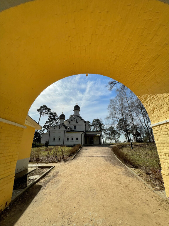 Turistik yerler Глинобитная ограда, Moskova ve Moskovskaya oblastı, foto