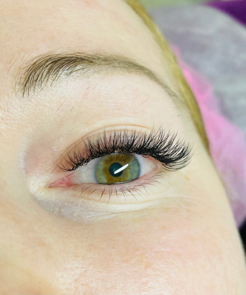 Kaş ve kirpik salonu LashesRoom, Moskova, foto