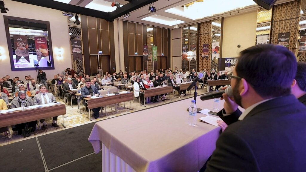 Pasta, şekerleme ve tatlı Nur Pastanesi Yunus Emre Mahallesi, Denizli, foto