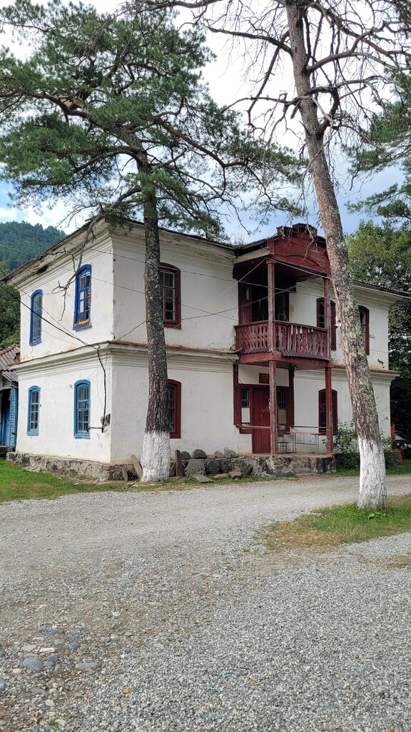 Turistik yerler Кельтский каменный крест, Karaçay‑Çerkez Cumhuriyeti, foto