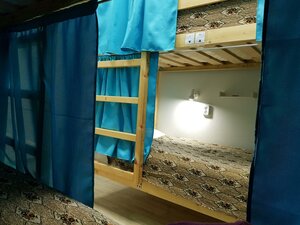 Polarnait (ulitsa Safonova No:1), pansiyonlar, hosteller  Zapolyarni'den
