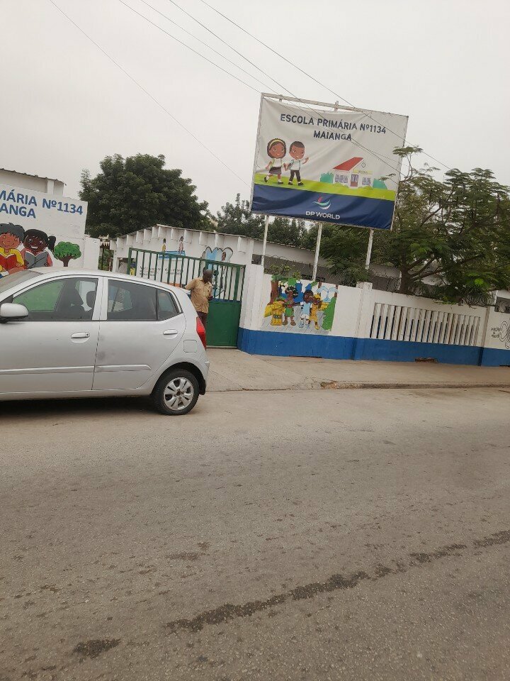 Ortaokul Escola primária 1134, Loanda, foto