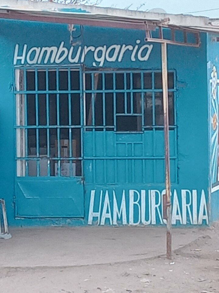 Fast food Hamburgaria, Loanda, foto