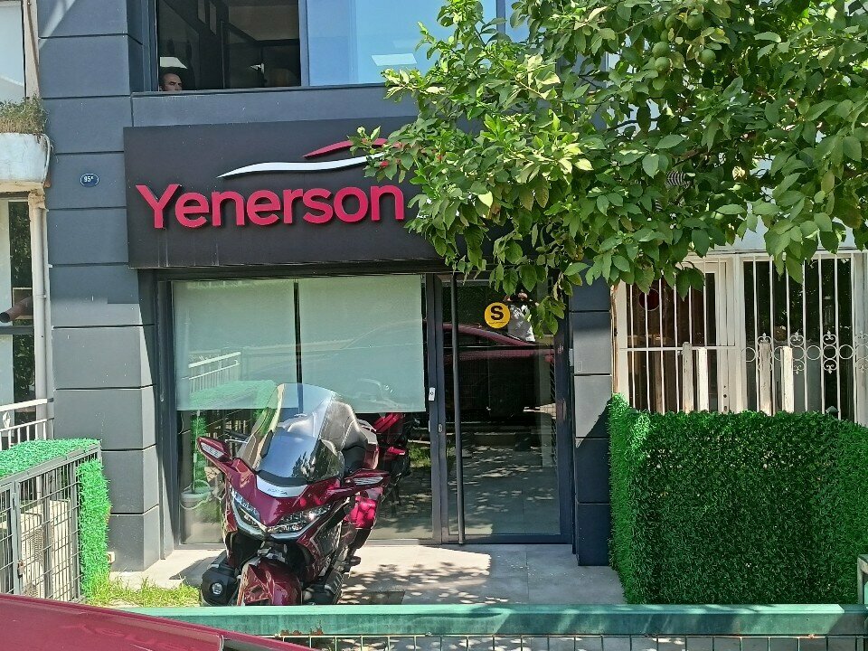 Otomobil satış galerileri Yenerson Auto, İzmir, foto