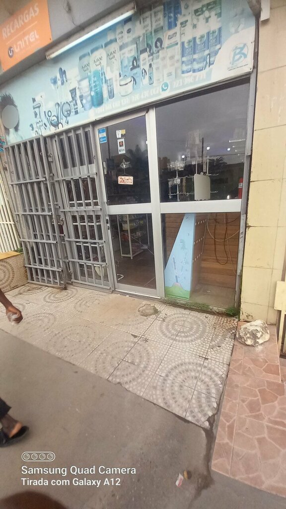 Büyük mağazalar Cantina, Loanda, foto