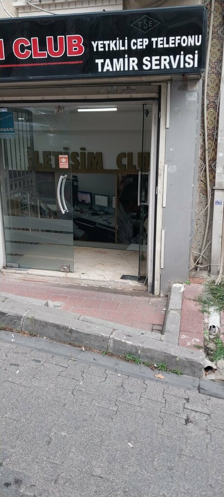 Telefon tamir servisi İletişim Club, İstanbul, foto