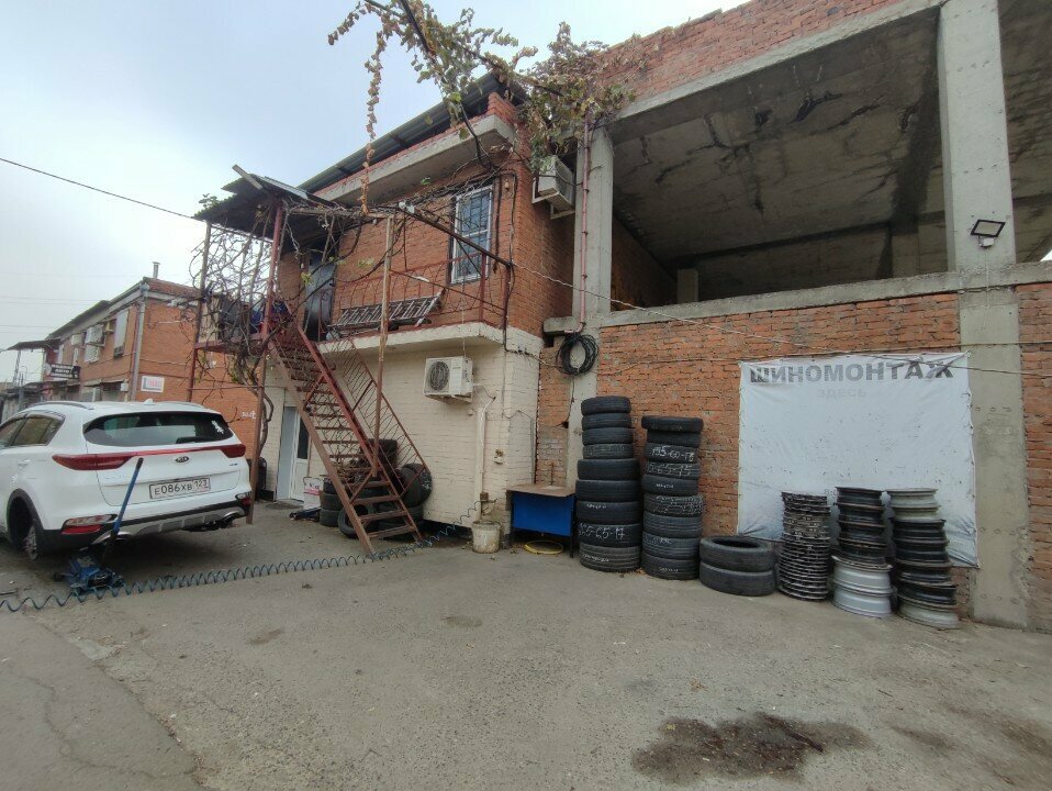 Oto lastik tamiri Шиномонтажная мастерская, Krasnodar, foto