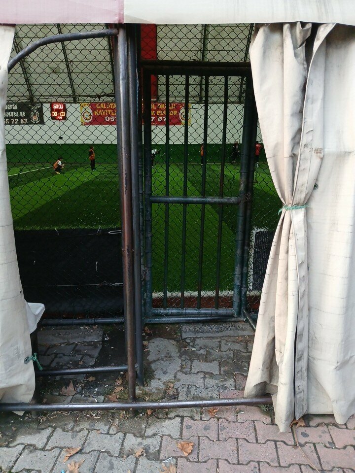 Spor tesisi Başak Halı Saha, İstanbul, foto