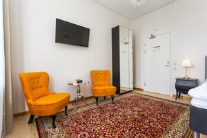 Drottninggatan 11 (Norrbotten, Boden, Drottninggatan), otel  Boden'den