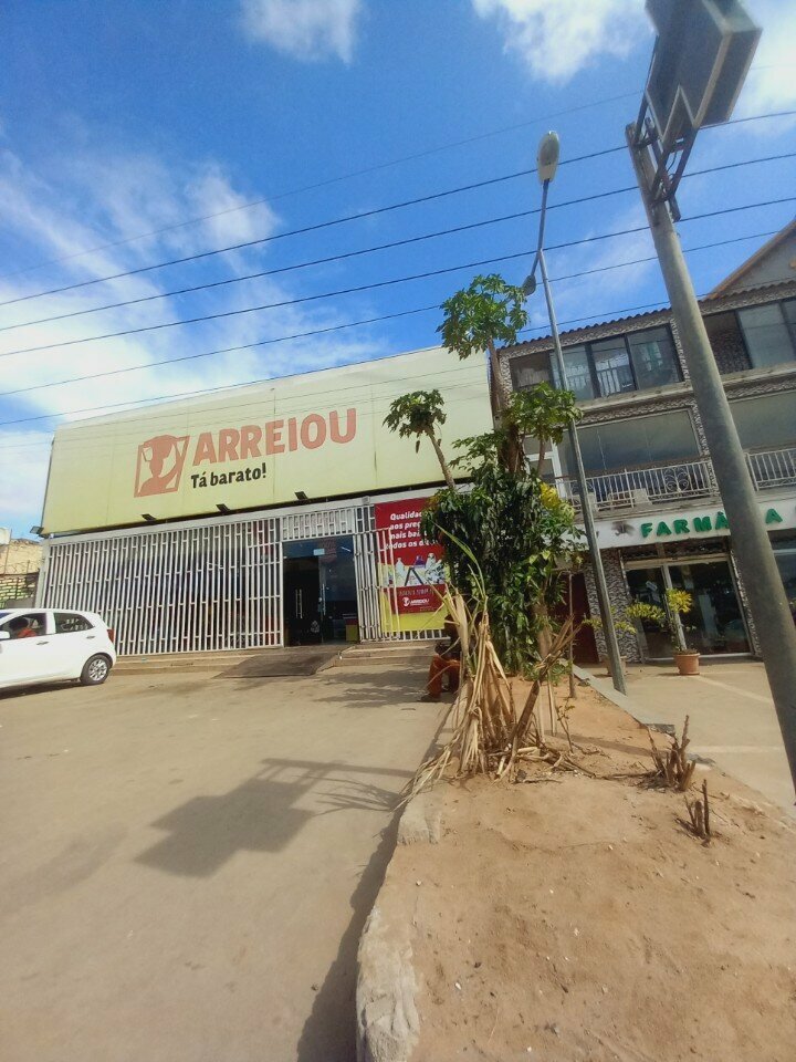 Süpermarket Arreiou, Loanda, foto