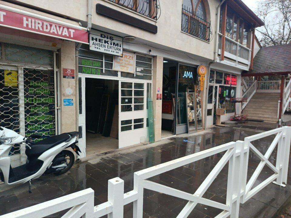 Özel ağız ve diş sağlığı klinikleri ve muayenehaneleri Diş Hekimi Ahsen Ertürk, Ankara, foto