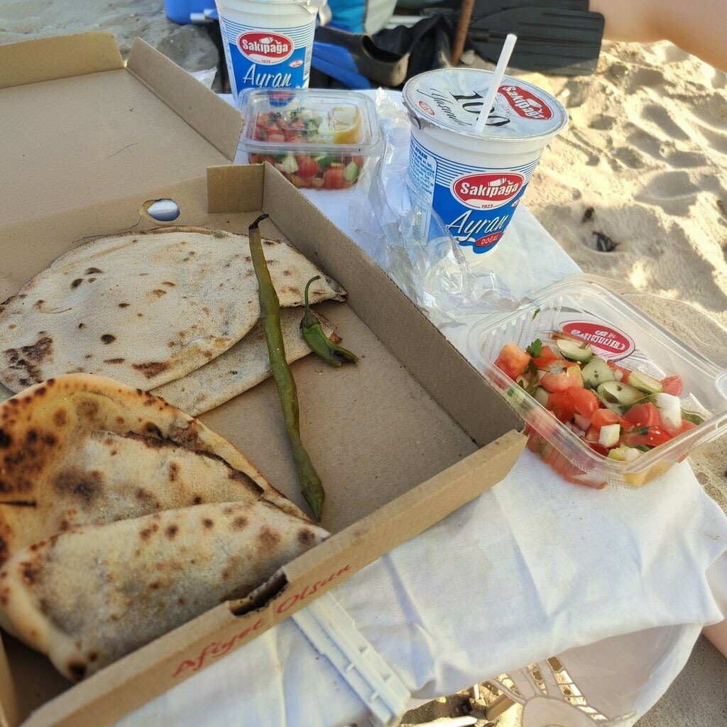 Kafe Mordoğan Pide, Karaburun, foto