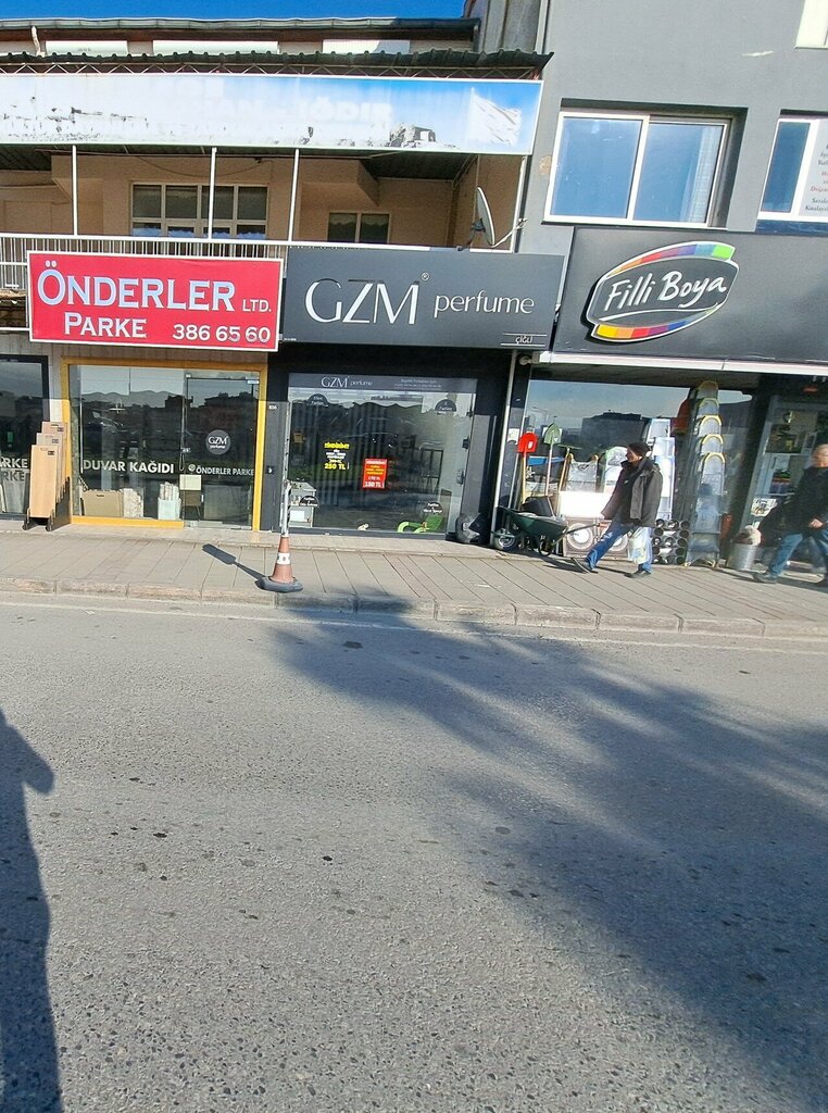 Kozmetik ve parfümeri mağazaları Gzm Perfume, İzmir, foto