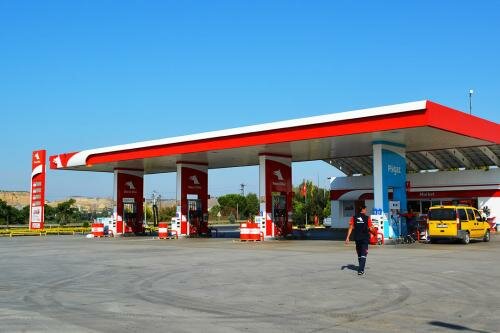 Benzin istasyonu Örge Petrol, Akhisar, foto