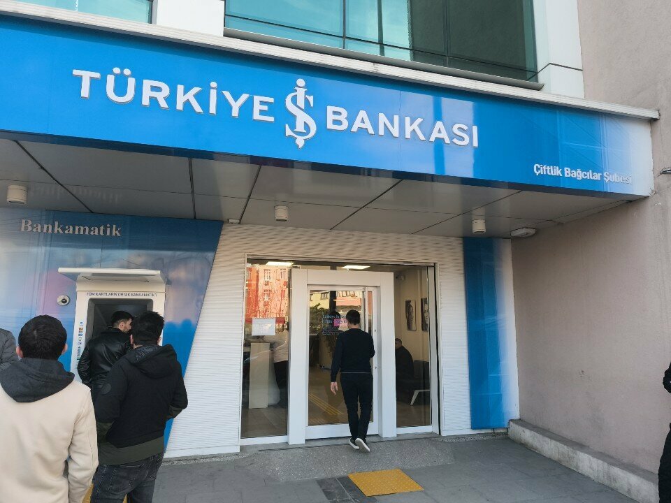 Banka Türkiye Iş Bankası Çiftlik Şubesi, İstanbul, foto