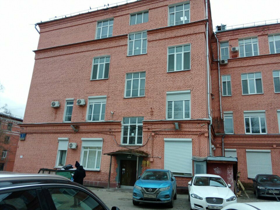 Yazlık ev inşaatı Krupnopanelnoye Domostroyeniye, Moskova, foto