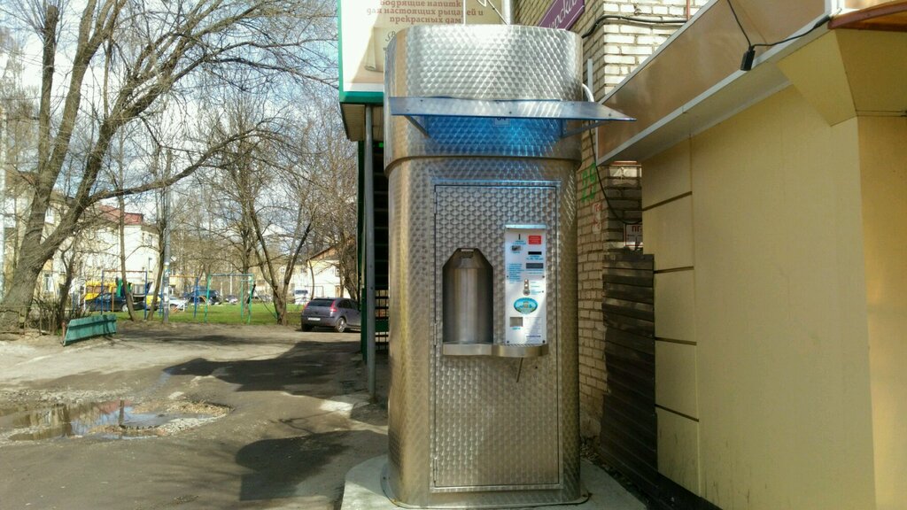 Su otomatı Губернский колодезь, Tula, foto