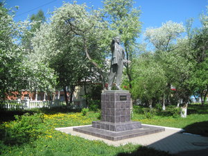 В.И. Ленин (Elektrozavodskaya Street No:15), anıt, heykel  Sarapul'dan