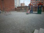 Детская площадка (Klyuch-Kamyshenskoye Plato Street No:14/2), oyun alanı  Novosibirsk'ten