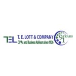 T. E. Lott & Company (Mississippi, Lowndes County, Columbus), mali müşavir  Columbus'tan