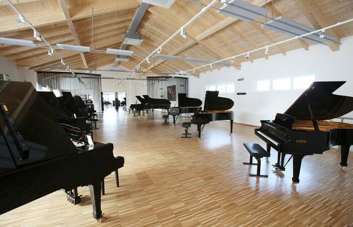 Müzik enstrumanların tamiri Klavierhaus Schimpelsberger GmbH, Wels, foto
