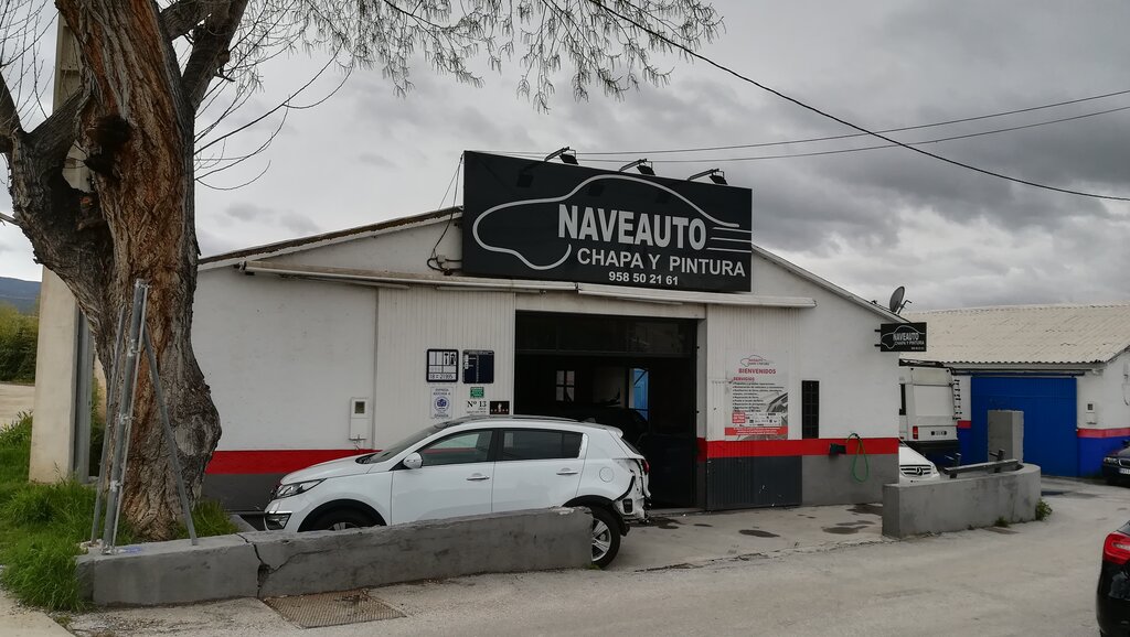Oto kaporta Naveauto Chapa y Pintura, Endülüs, foto