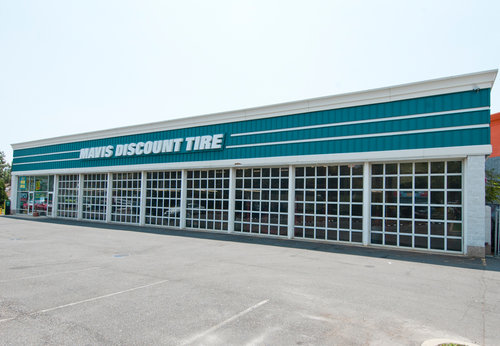 Express yağ değişim noktası Mavis Discount Tire, New York Eyaleti, foto