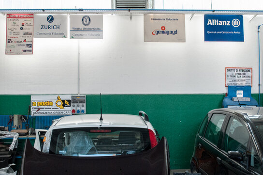 Otomobil camları Autocarrozzeria Green Car, Lombardiya, foto