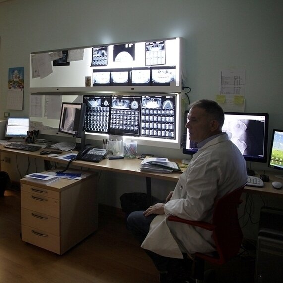 Tıbbi laboratuvarlar Fiorini Francesco - Studio di Radiologia, Oristano, foto
